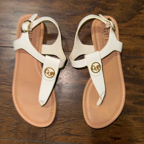 Guess | Shoes | White Guess Sandals Size 5 Hardly Worn | Poshmark